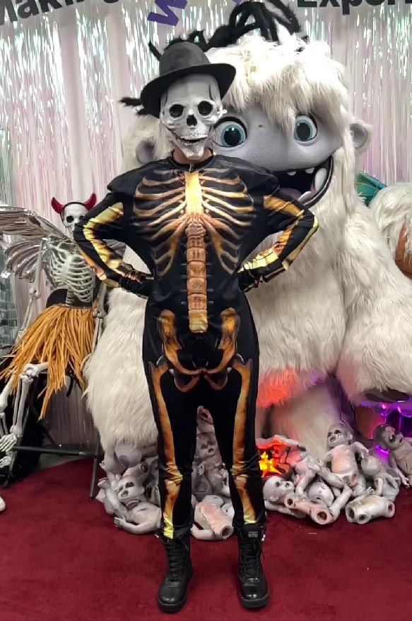 35 Best Halloween Costume Ideas To Make You Stand Out 2024 – ccmcostume